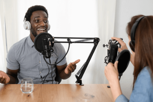 How do I Find, Subscribe, and Listen to Podcasts? | Podcasts 101